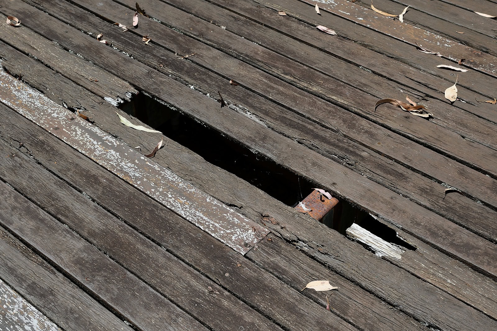 Slips and Falls Caused by Worn Carpet: Slipping on Carpets